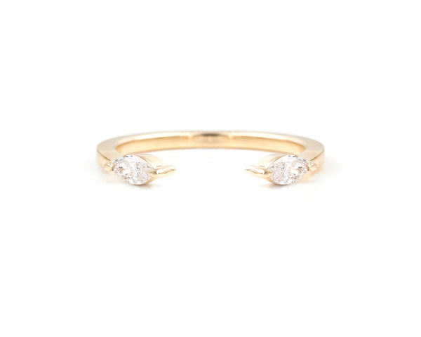 Grand Ivy Ring – Everett