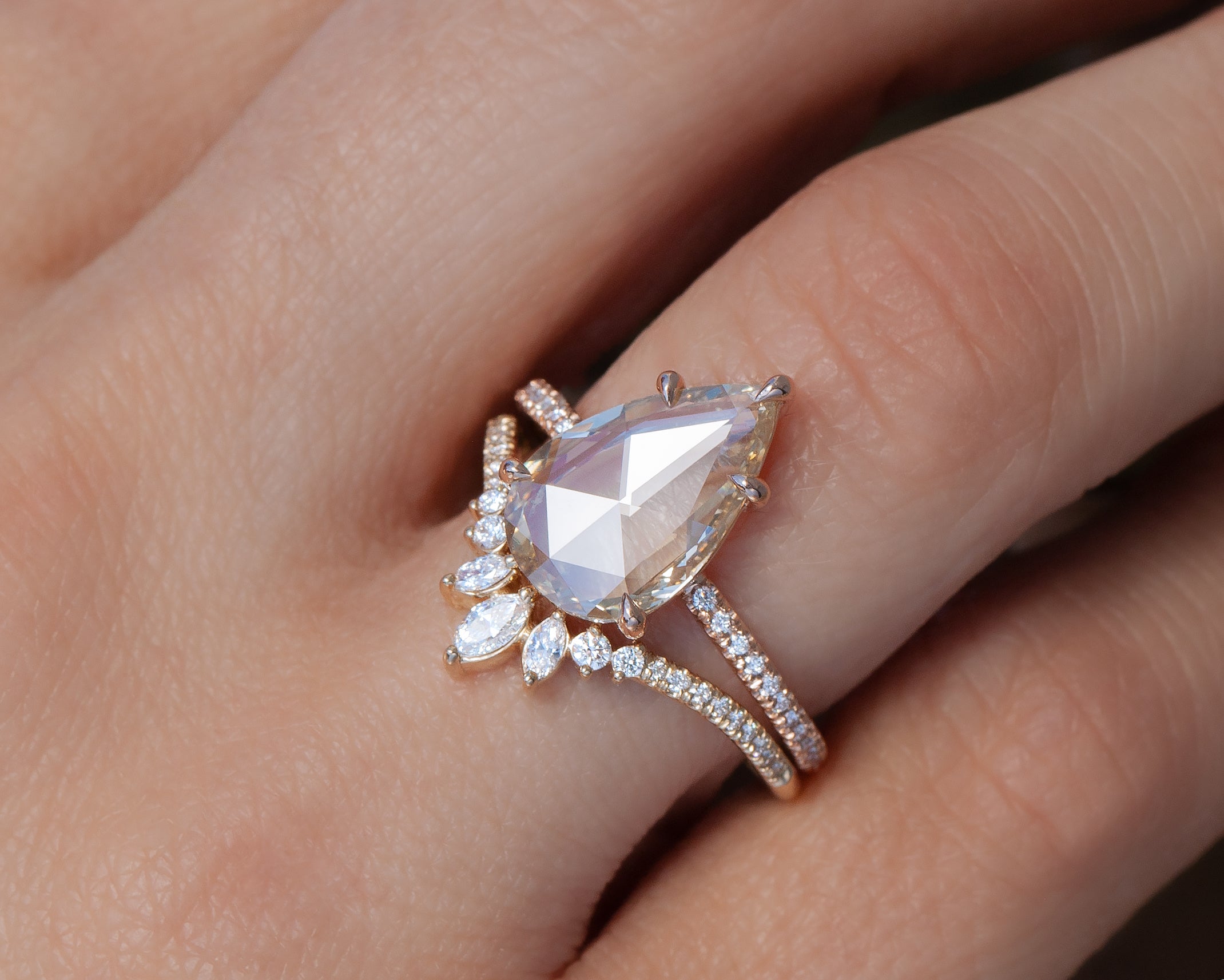 Petite Dahlia Ring – Everett