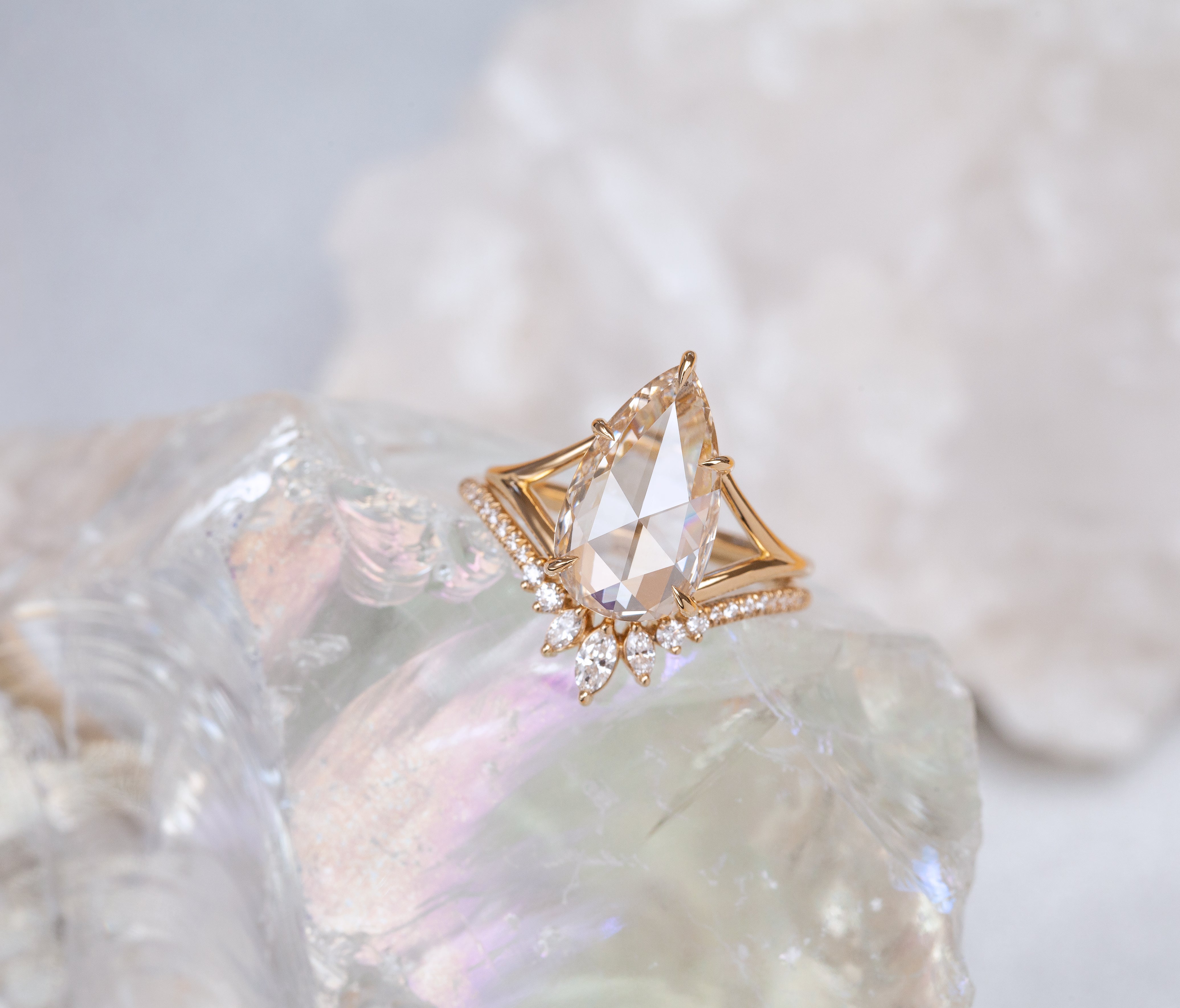 Petite Dahlia Ring – Everett