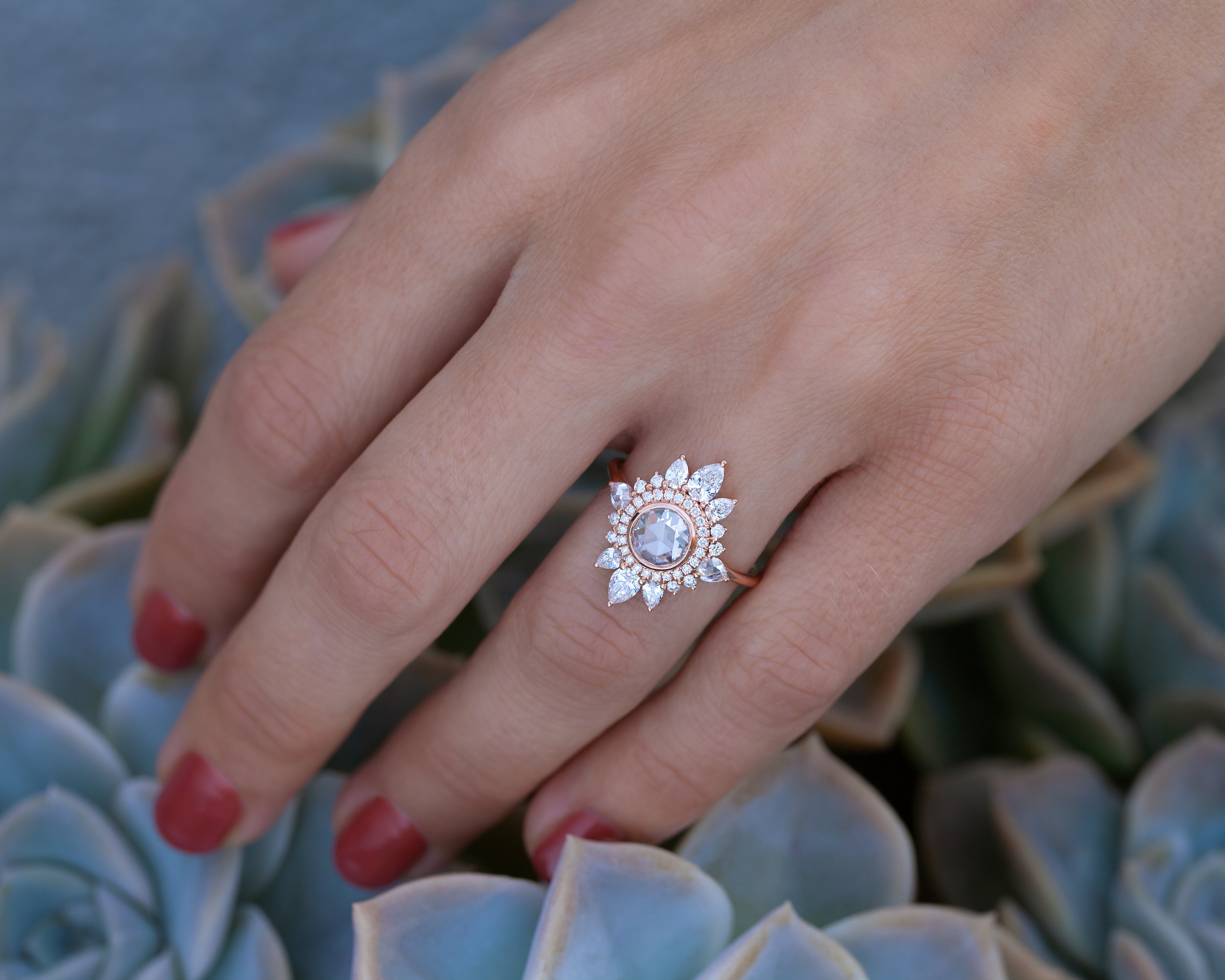 Gravity Ring – Everett