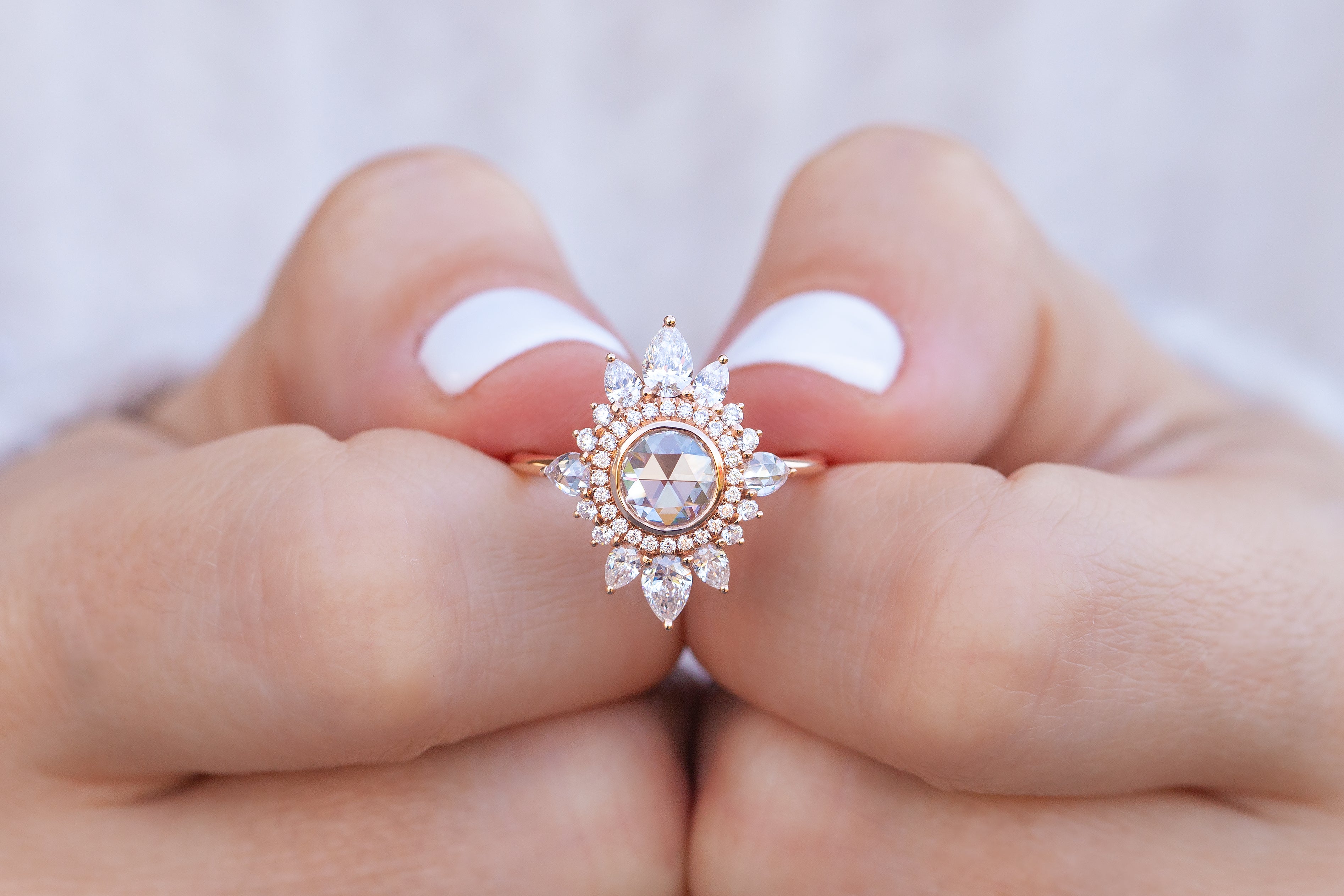 Gravity Ring – Everett