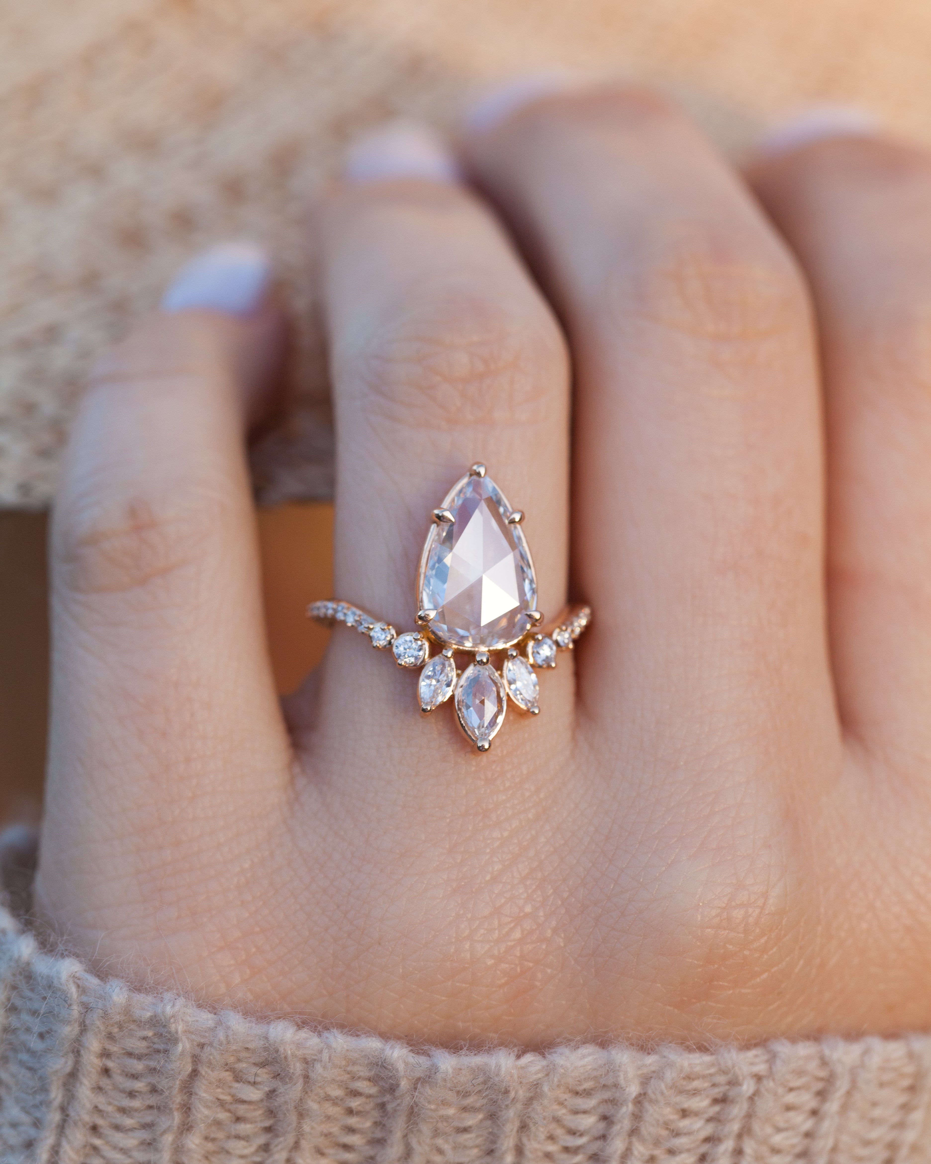 Lotus Ring – Everett